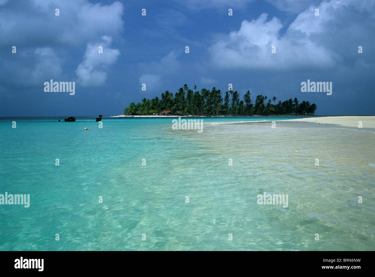 View from Dog Island / Isla Perro, San Blas Islands, Panama Stock Photo ...