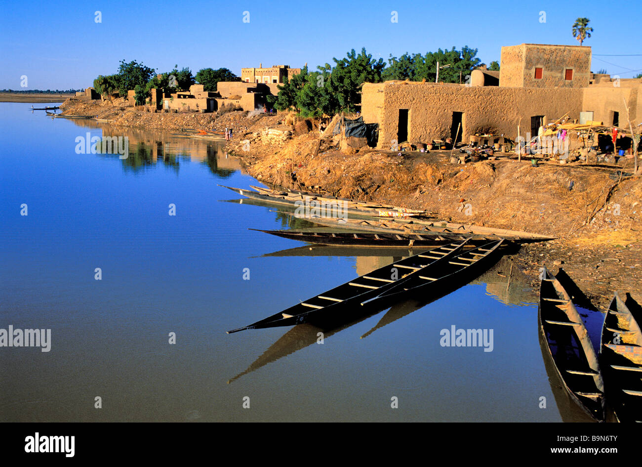 Mali mopti region classified world hi-res stock photography and images ...