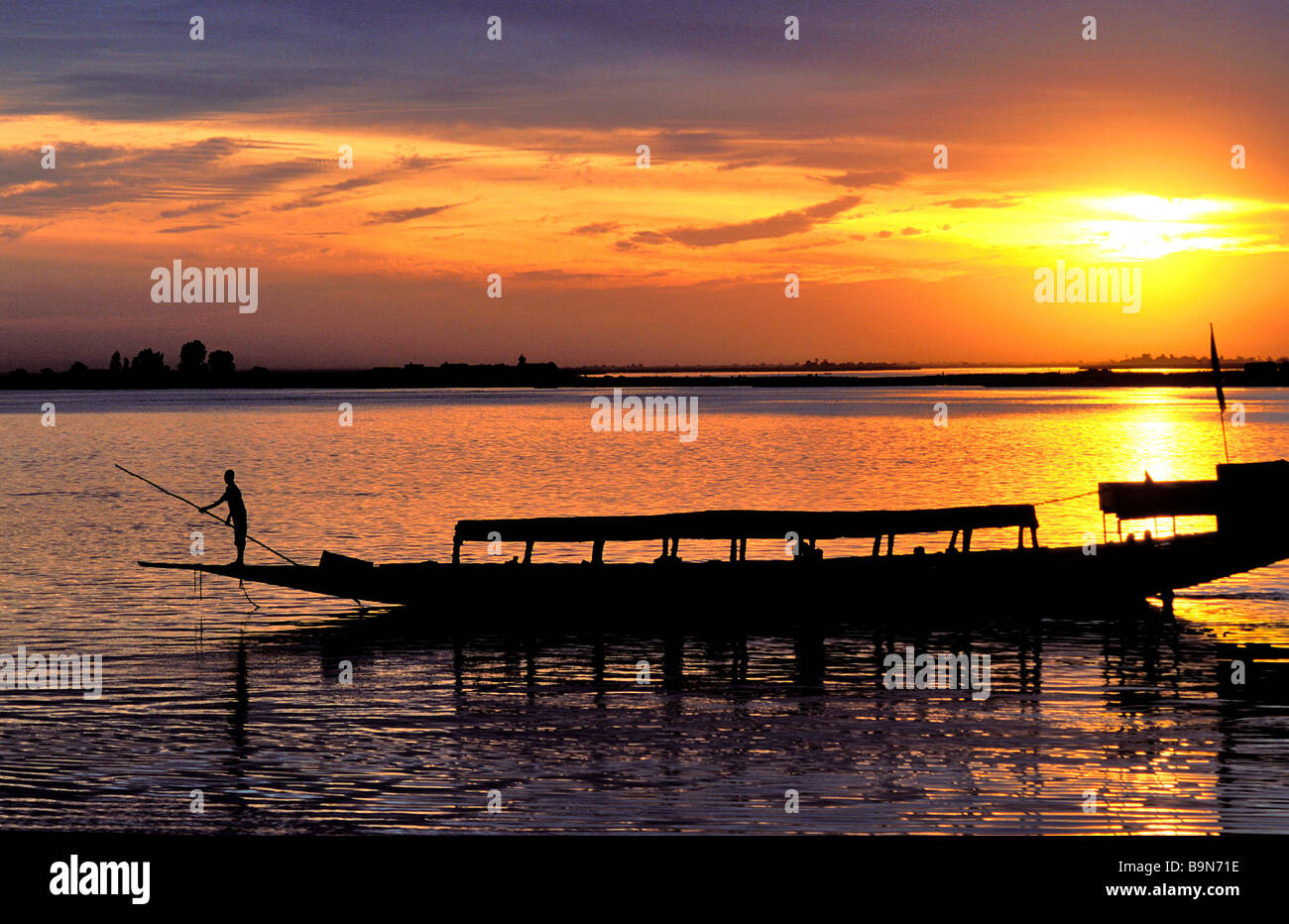 Mali, Mopti region, Mopti, Niger river Stock Photo - Alamy