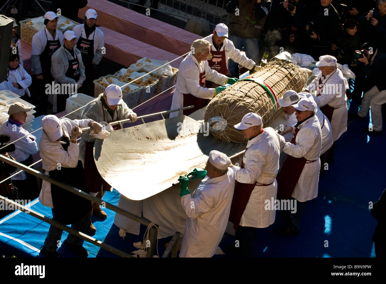 The biggest zampone of the world presentation of giant zampone ...