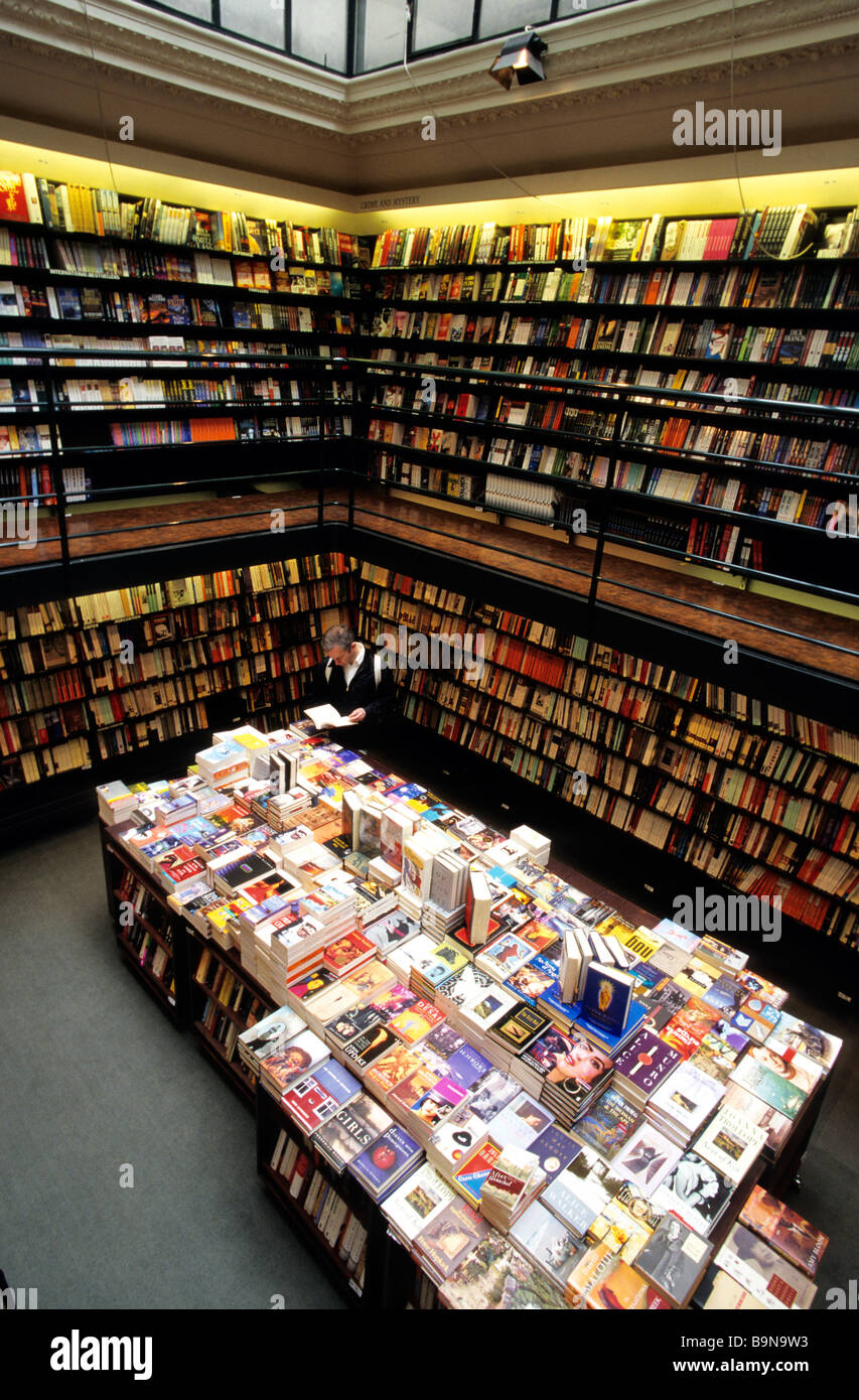 France, Paris, Galignani English Bookshop in Rue de Rivoli Stock Photo ...