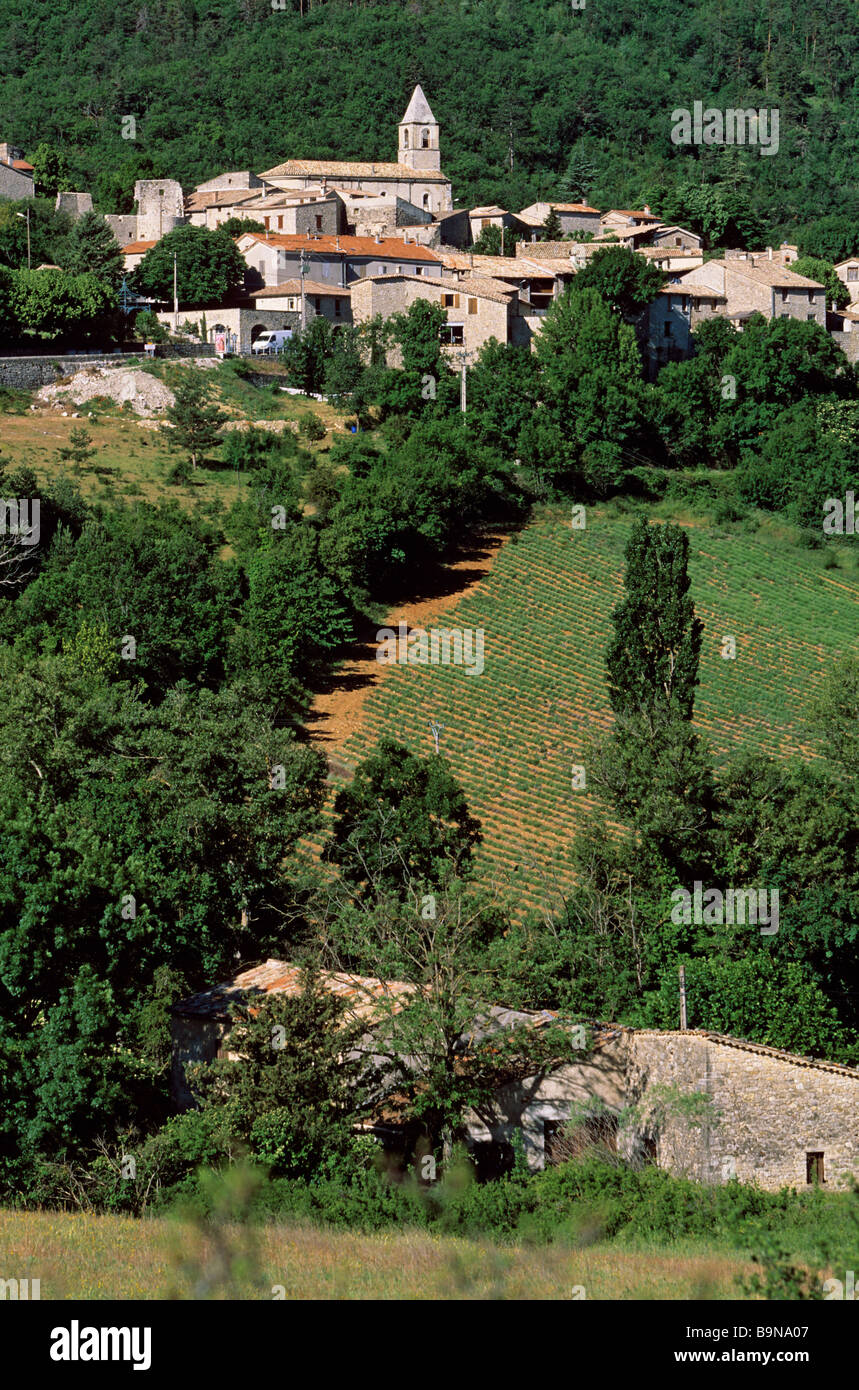 Village saint auban hi-res stock photography and images - Alamy