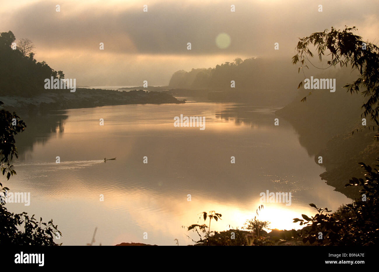 Myanmar (Burma), spring of Irrawaddy River Stock Photo - Alamy