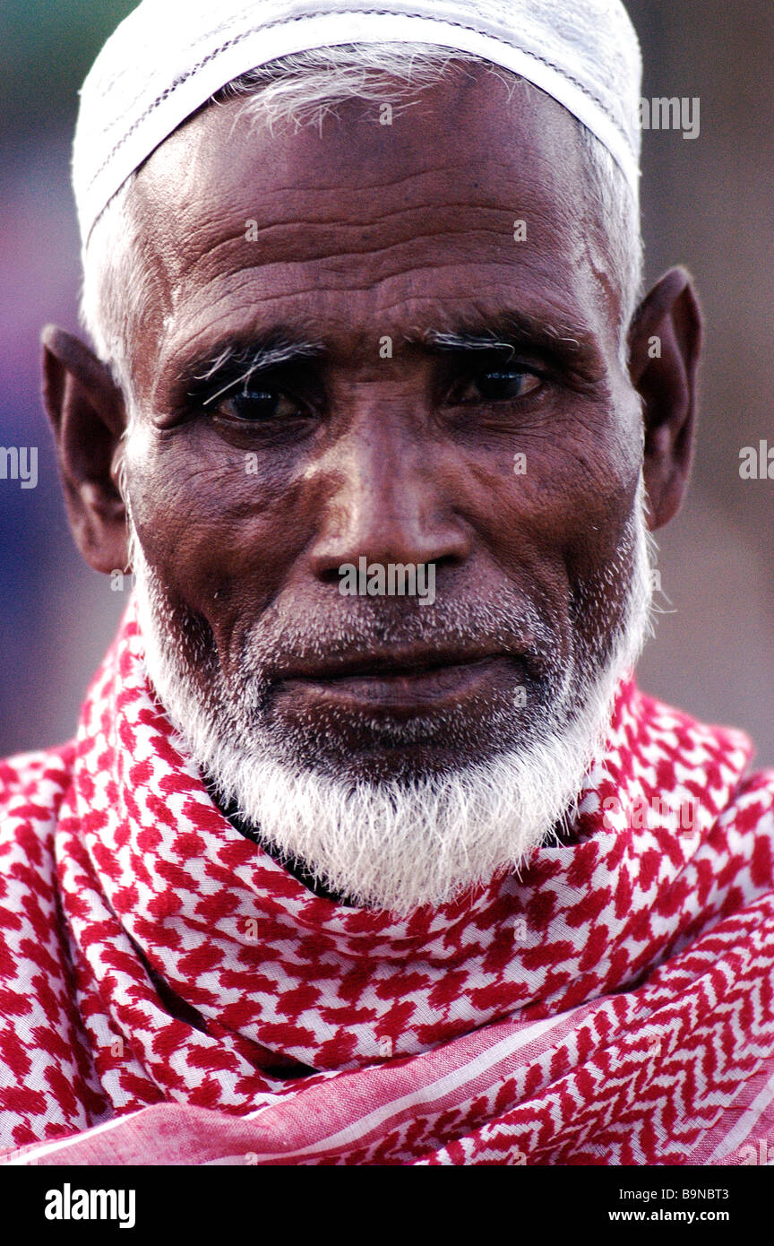Portrait of muslim man Stock Photo - Alamy