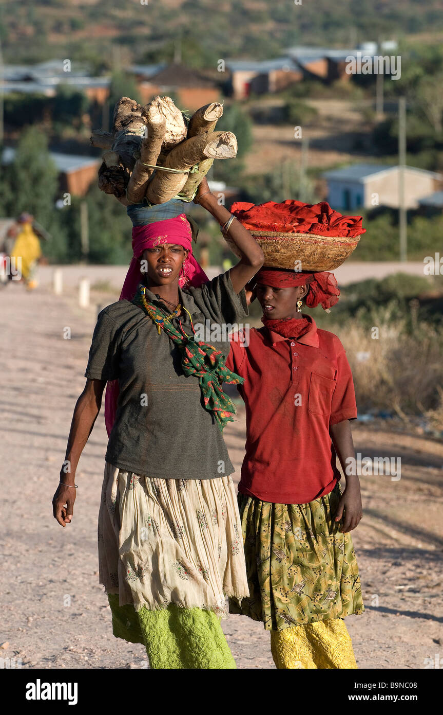 Oromo woman harar ethiopia hi-res stock photography and images - Alamy