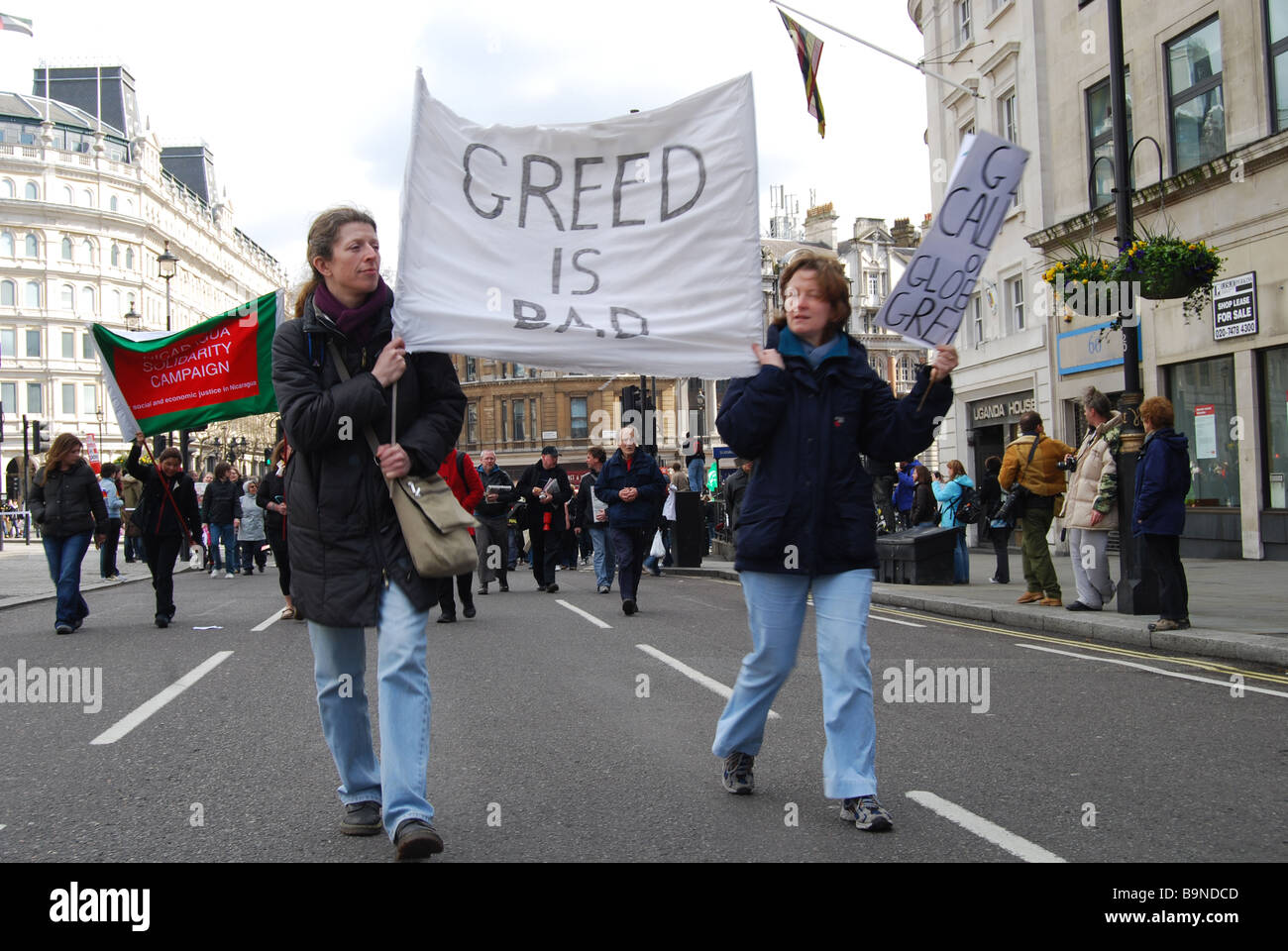Anti capitalism 2009 hi-res stock photography and images - Alamy