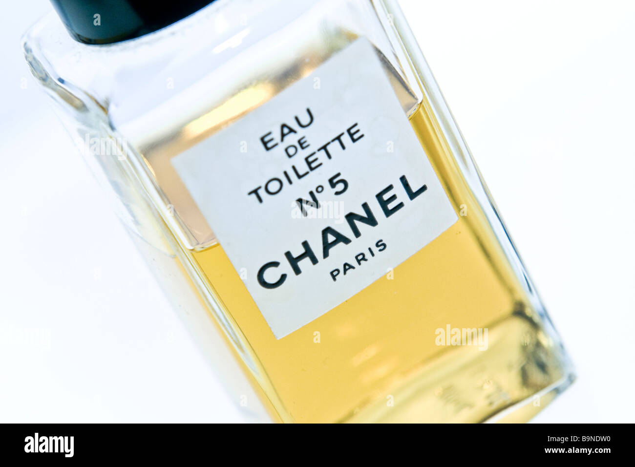 beauty products perfume chanel number 5 Stock Photo - Alamy