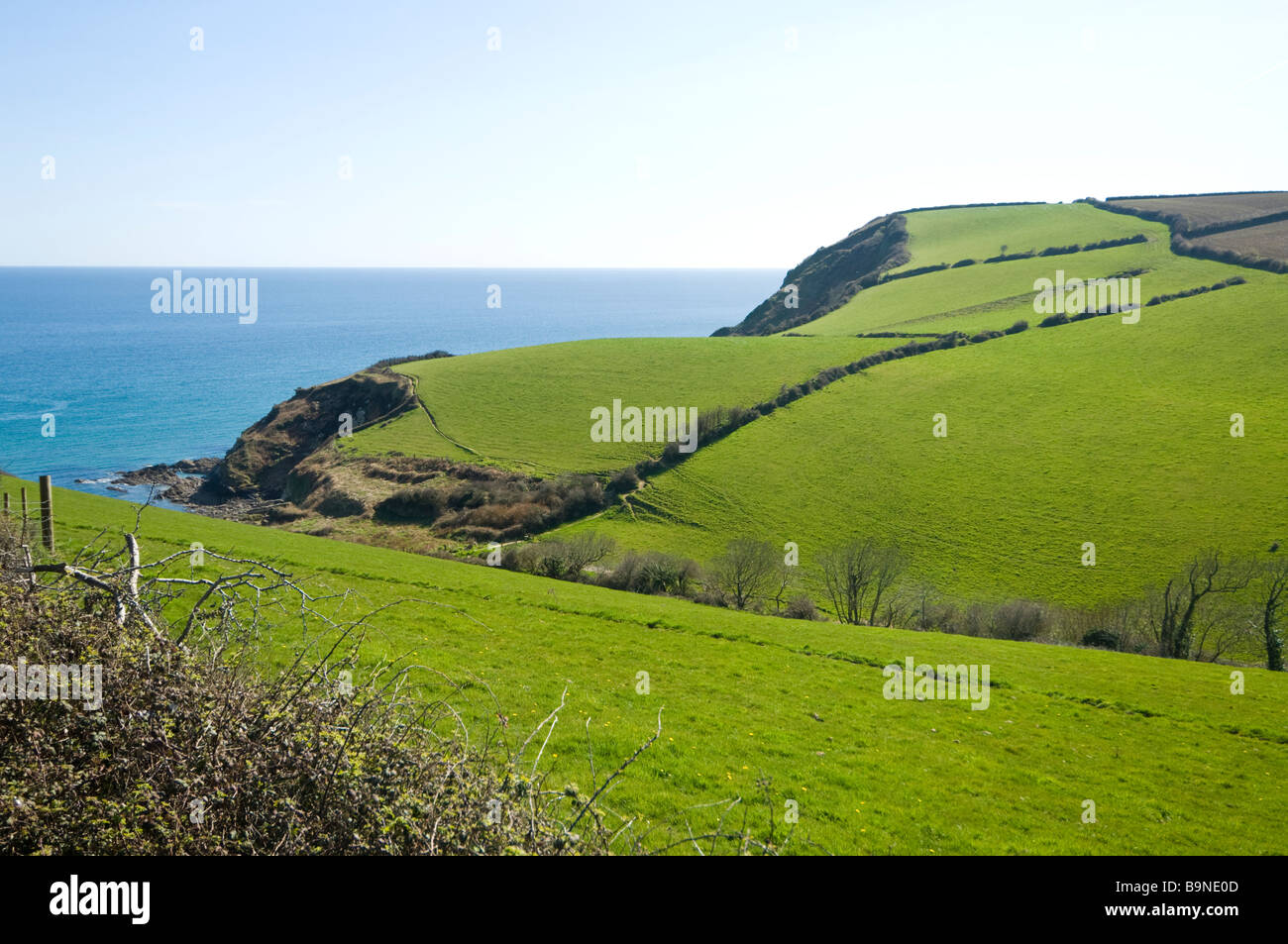 England green fields hi-res stock photography and images - Alamy