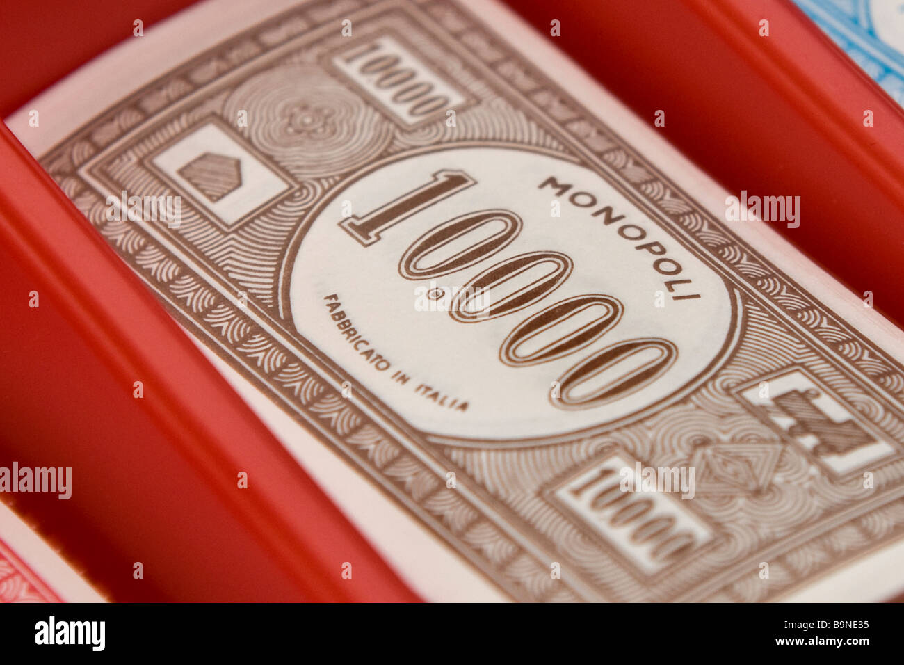 Monopoly risk board games hi-res stock photography and images - Alamy