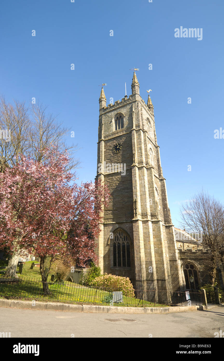 Fowey church hi-res stock photography and images - Alamy