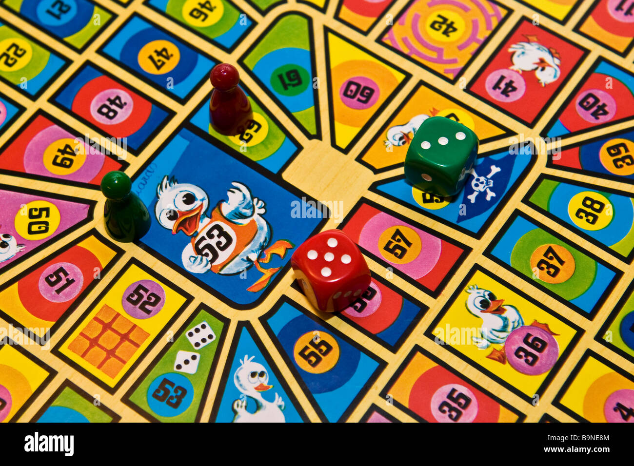 Games board goose hi-res stock photography and images - Alamy