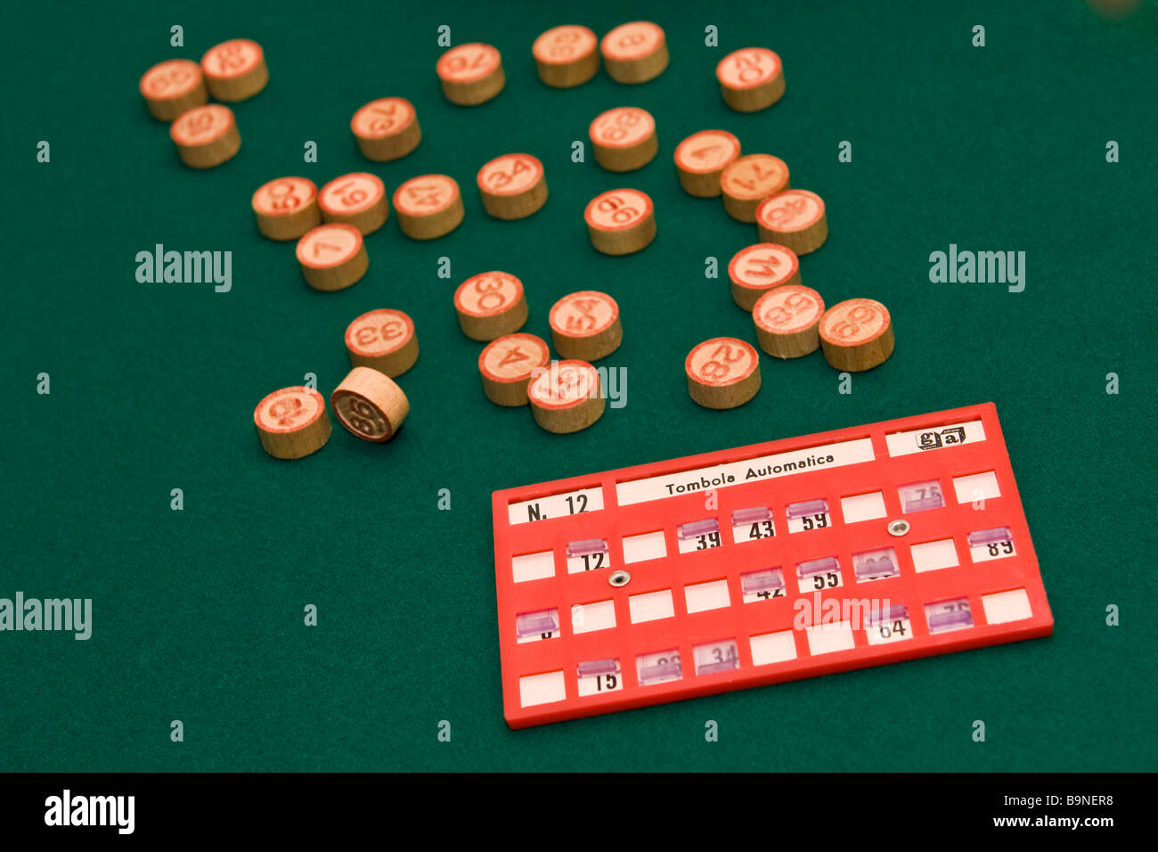 Bingo parlor hi-res stock photography and images - Alamy
