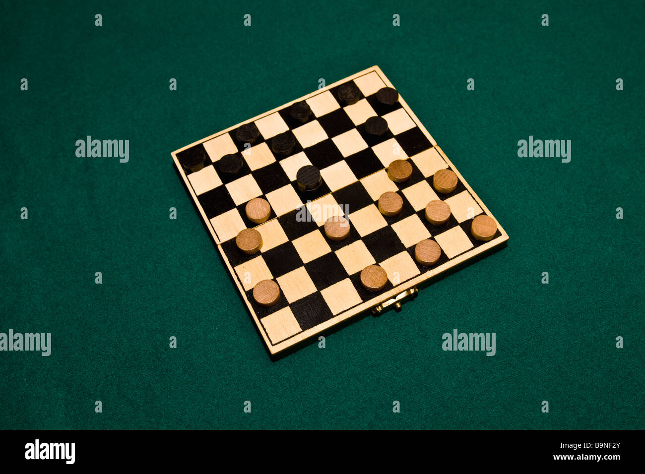Checkers pawns hi-res stock photography and images - Alamy