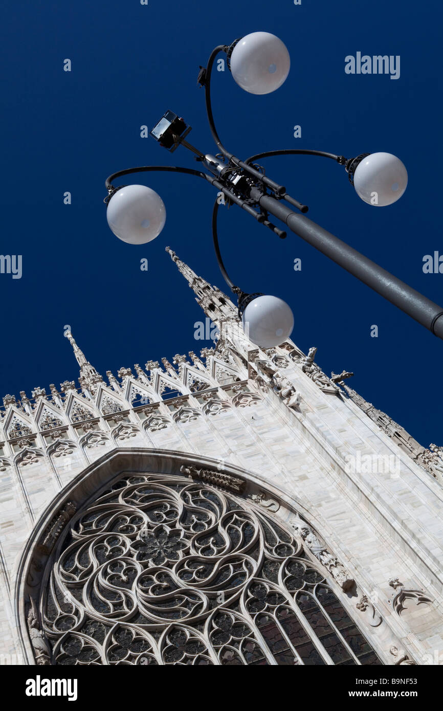Duomo di Milano detail of exterior window. Milano, Lombardia, Italy ...