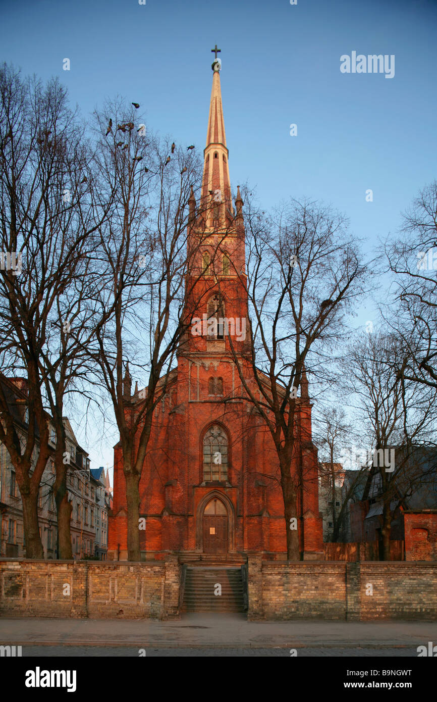 Saint saviours anglican church hi-res stock photography and images - Alamy
