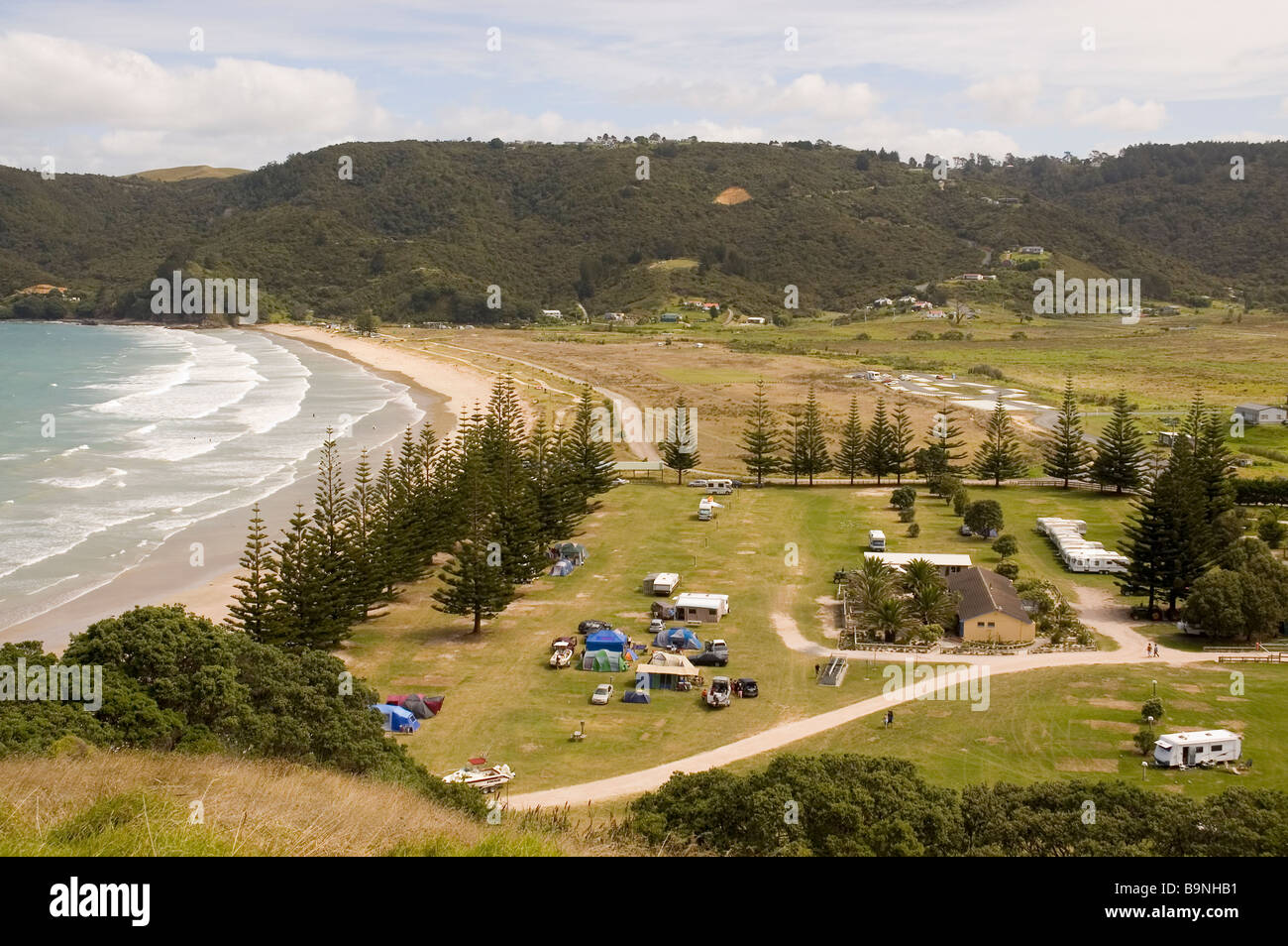 matauri bay camping northland far north new Zealand Stock Photo - Alamy