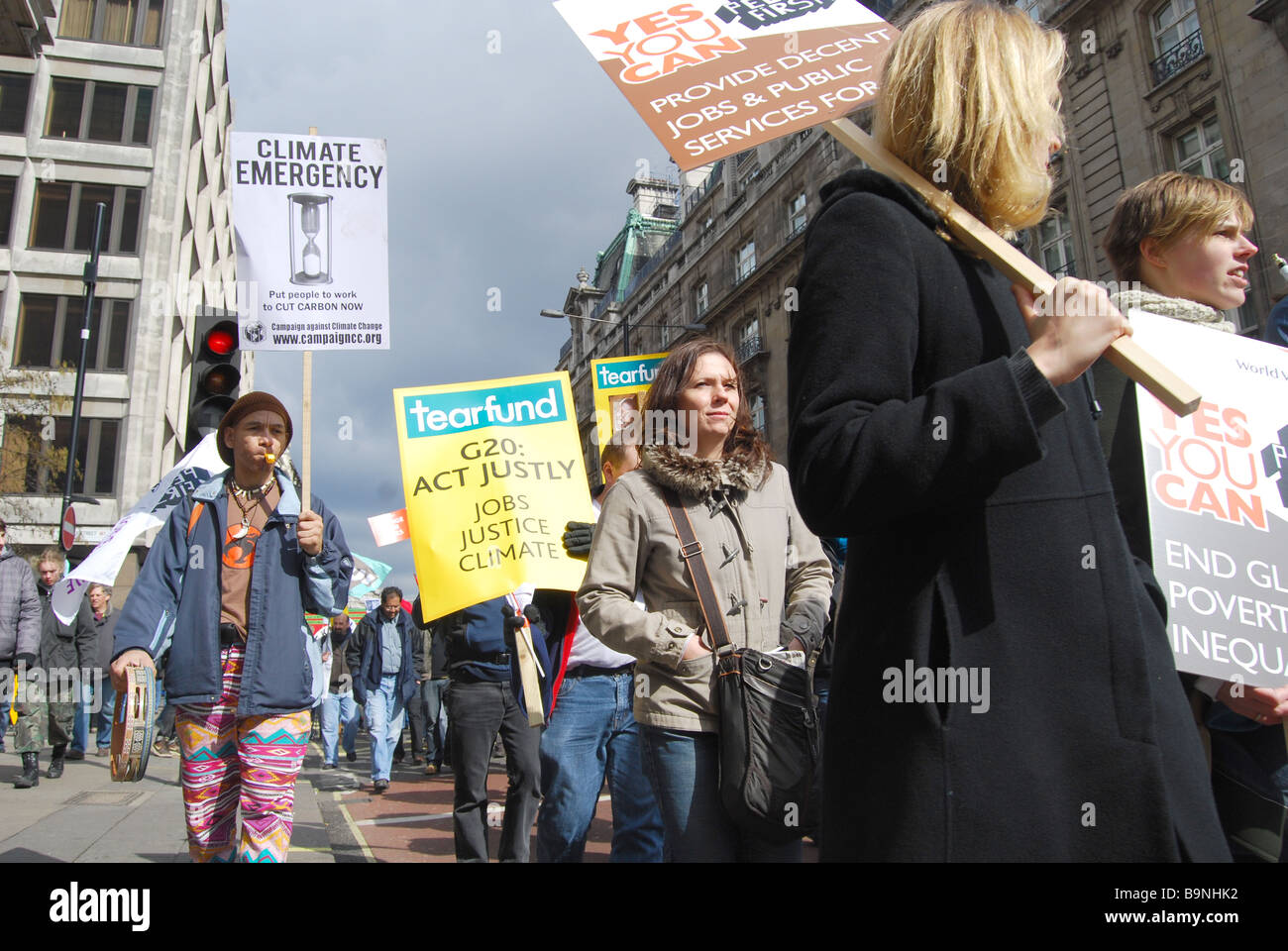 Anti capitalist activists hi-res stock photography and images - Alamy