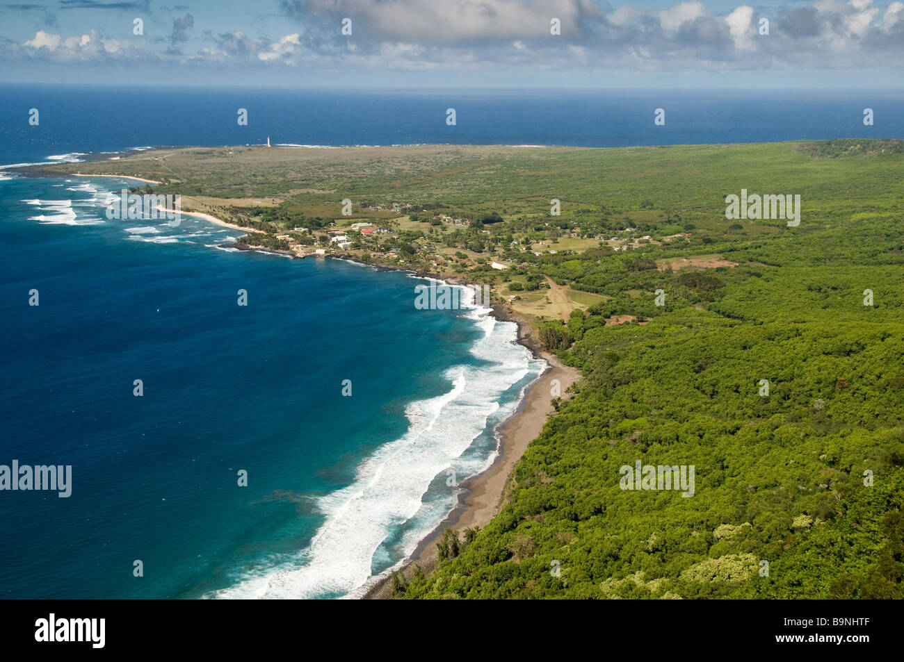 Kalaupapa Peninsula, home of Kalaupapa National Historical Park, from ...