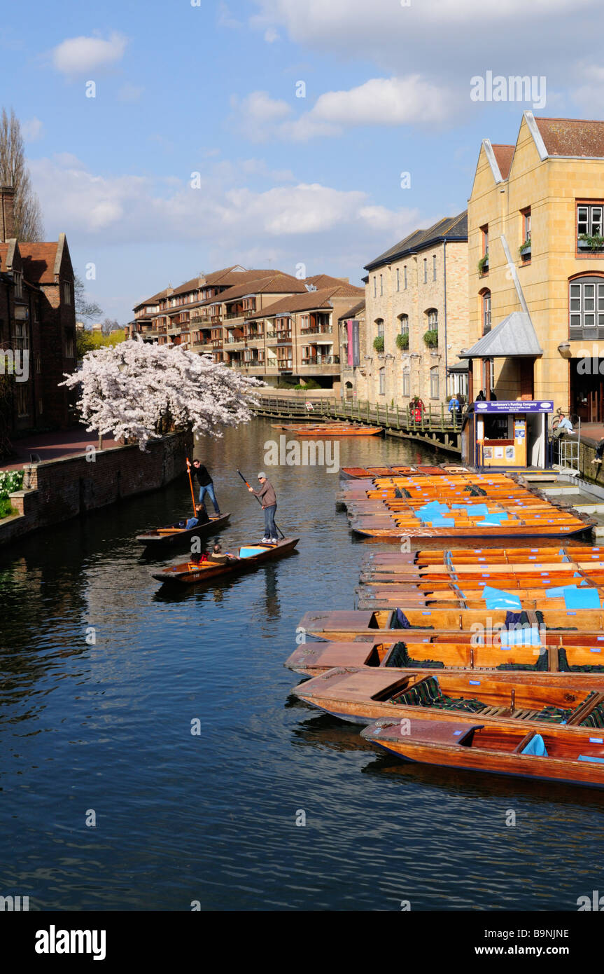 Magdalene bridge cambridge hi-res stock photography and images - Alamy