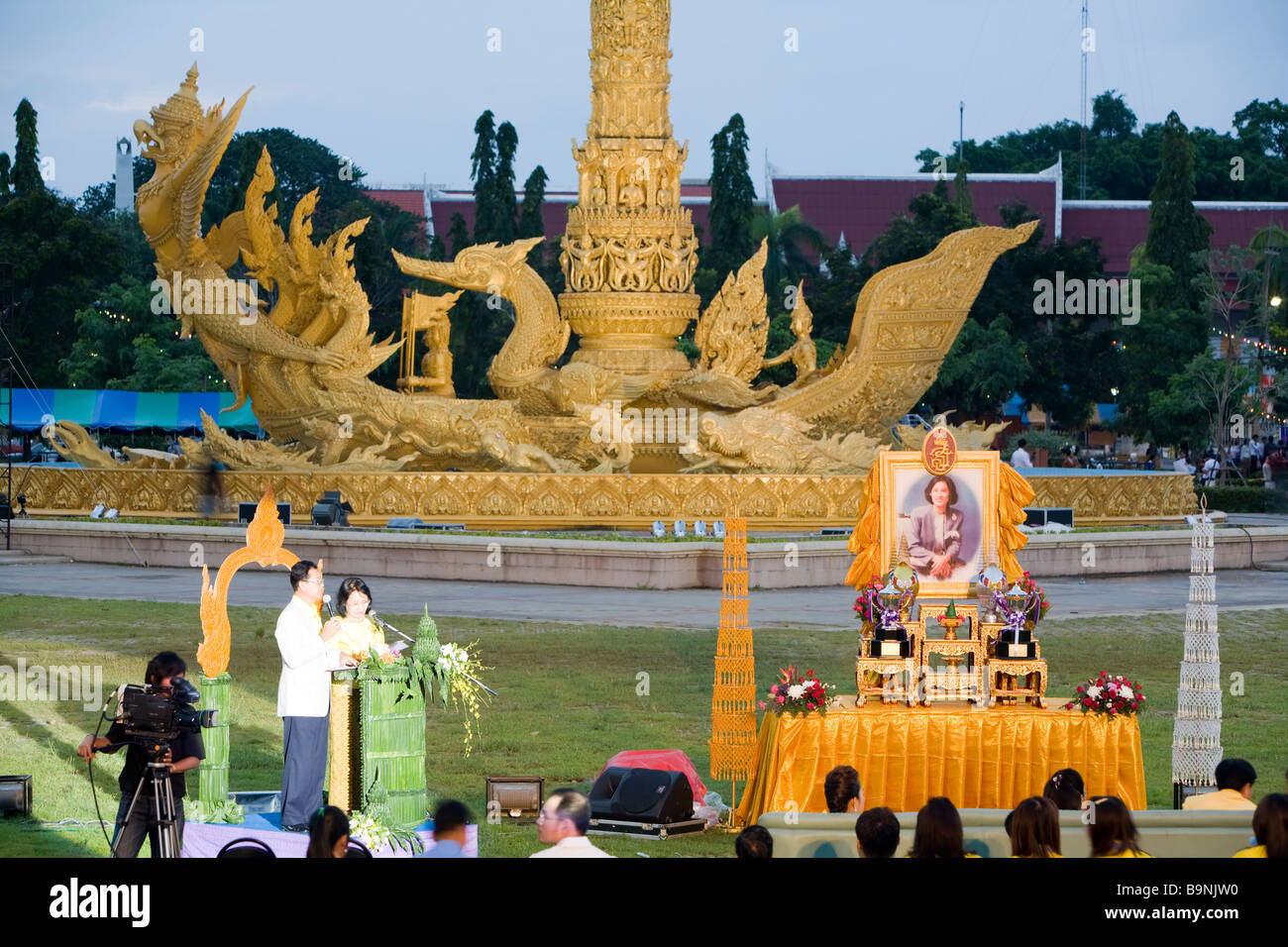 Khao Phansa (Candle and wax Festival) Ubon Ratachatani Thailand Candle ...