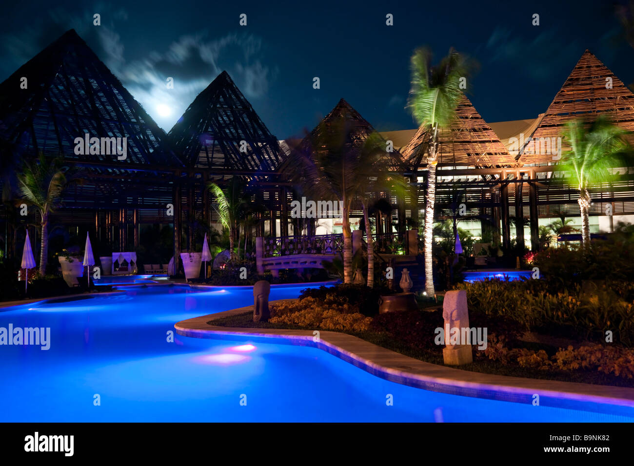 Mexico Yucatan 2009 Mayan Palace resorts Grand Mayan Playa del Carmen ...