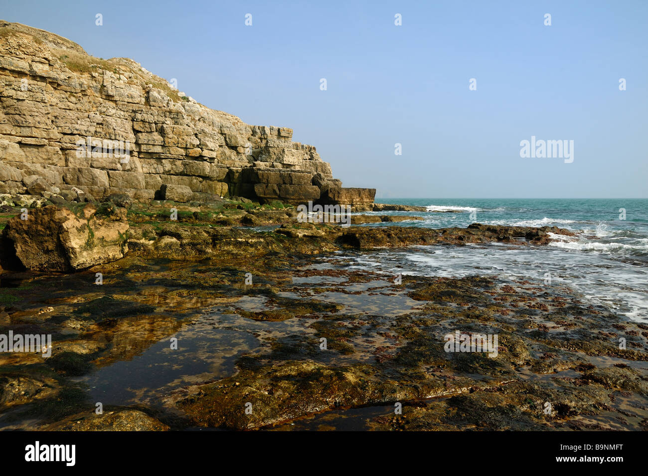 Cliffs cliff rock hi-res stock photography and images - Alamy