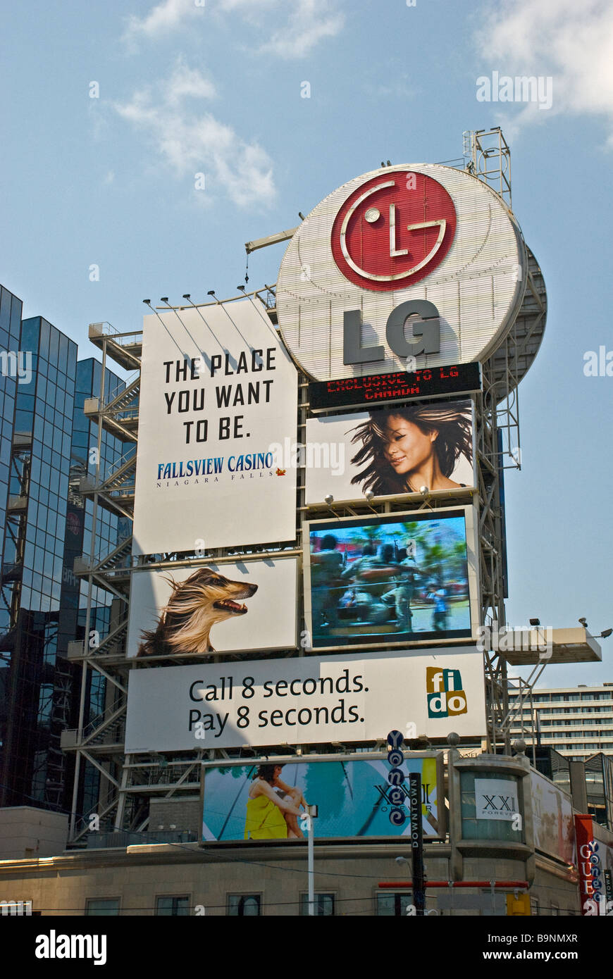 Lg advertising boards hi-res stock photography and images - Alamy