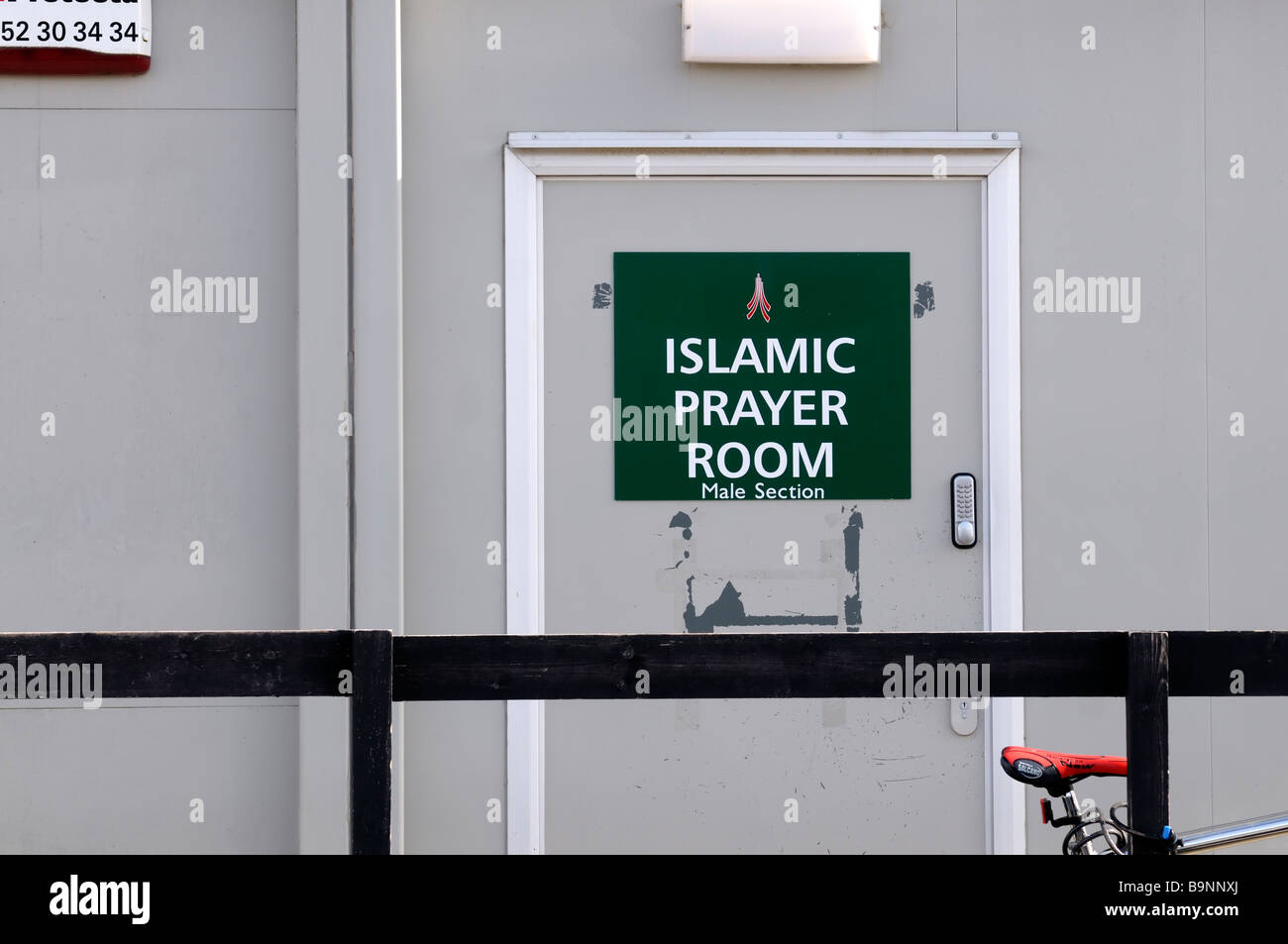 Prayer room sign hi-res stock photography and images - Alamy