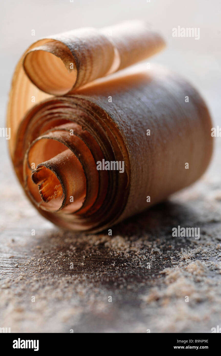 wood shaving shavings Stock Photo - Alamy
