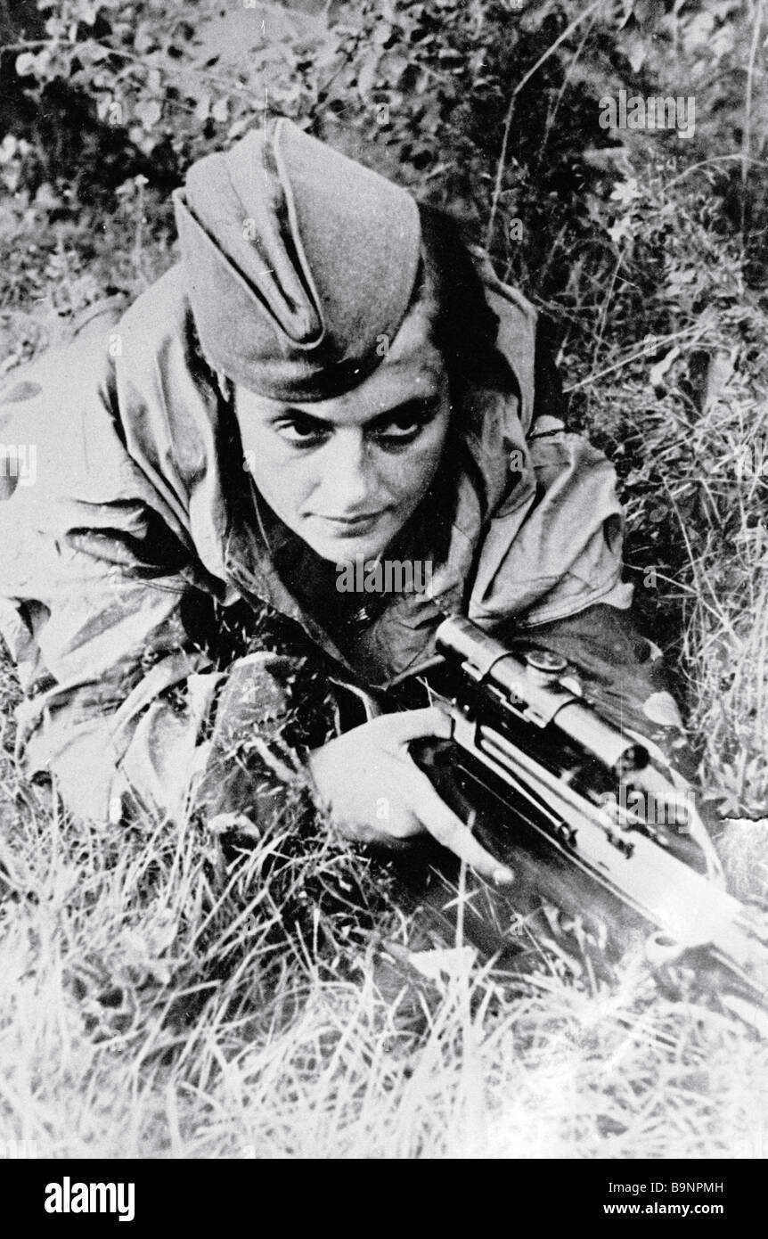 Lyudmila Pavlichenko High Resolution Stock Photography and Images - Alamy