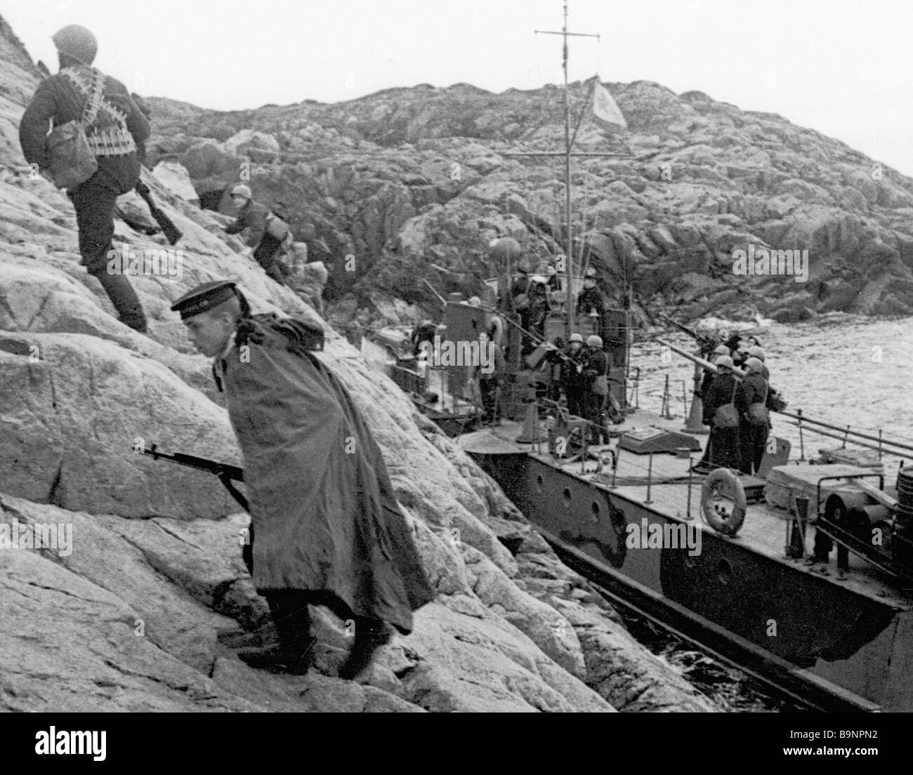 Northern Fleet Navy assault on the coast occupied by the Germans Stock ...