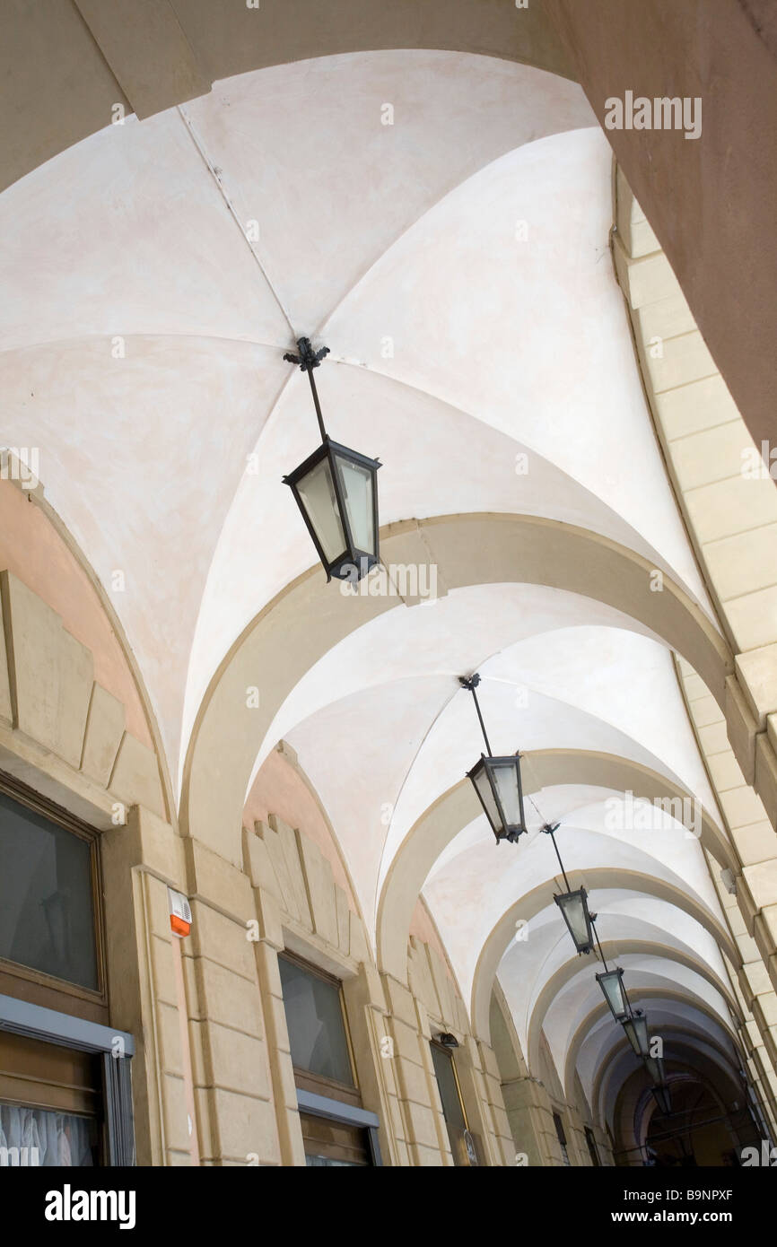 Arcade italia hi-res stock photography and images - Alamy