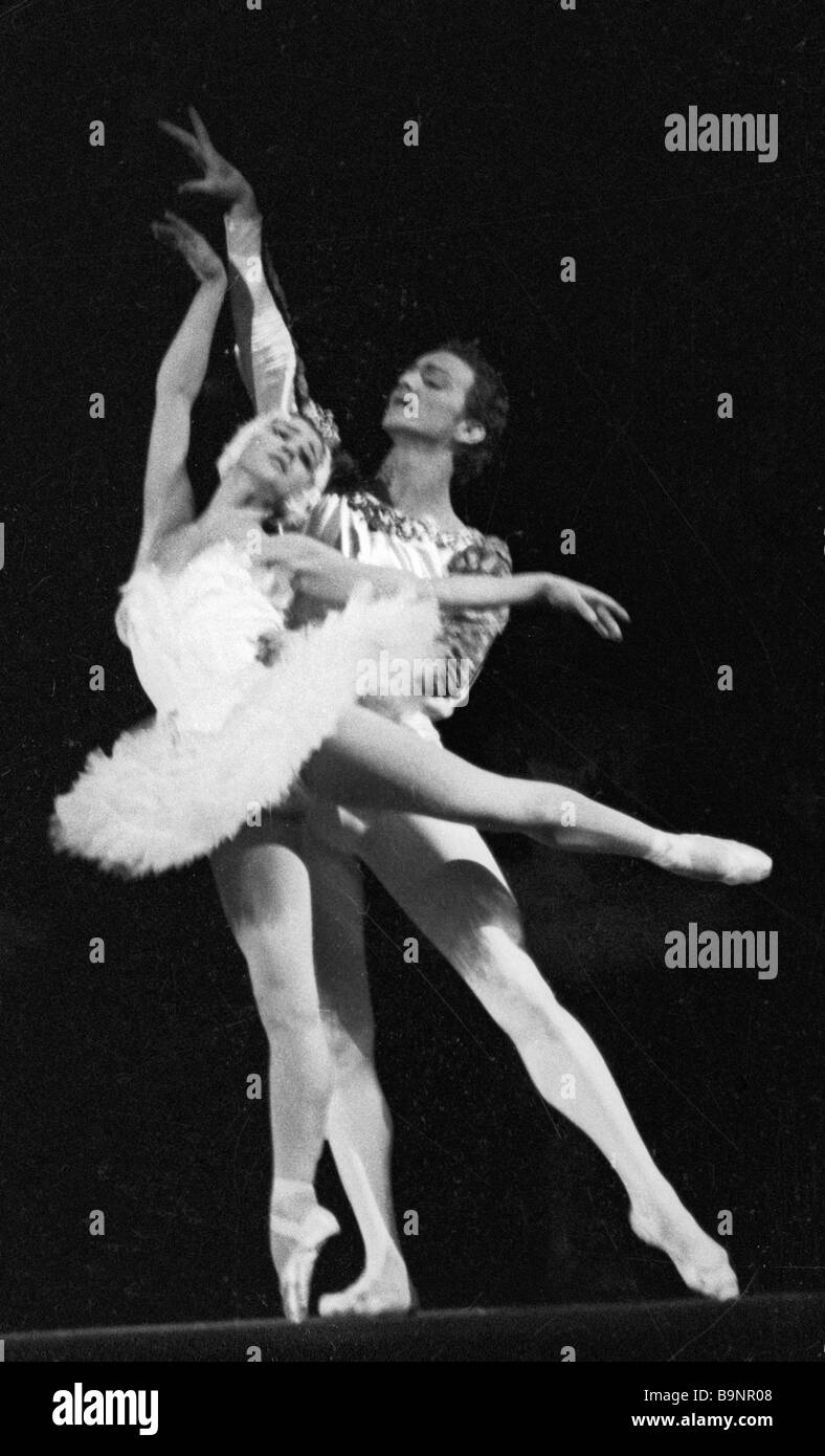 Yekaterina Maximova left as Odill and Maris Liepa right as Prince in ...