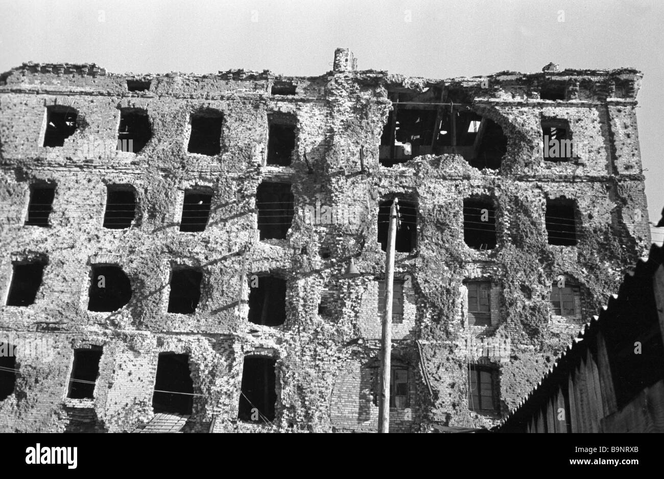 The destroyed Pavlov House in Stalingrad Stock Photo - Alamy