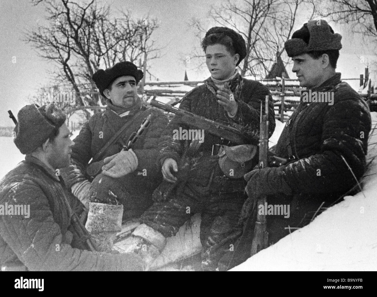 A guerrilla commander talking to his brother soldiers The Western Front ...