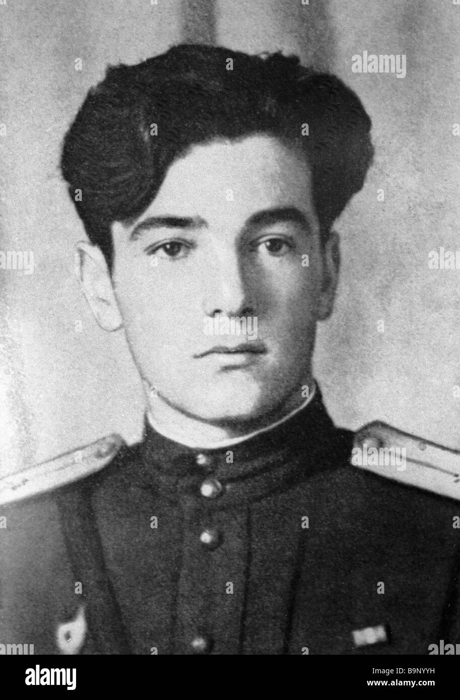 Leonid Rosenberg Soviet poet and WWII veteran Stock Photo - Alamy