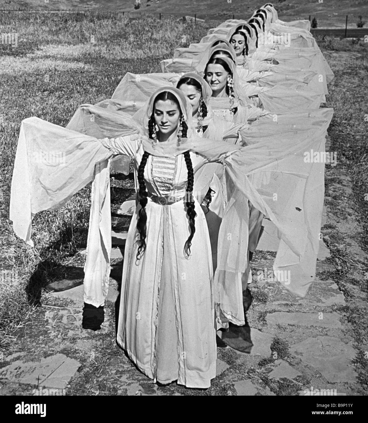 Georgian Dance High Resolution Stock Photography and Images - Alamy