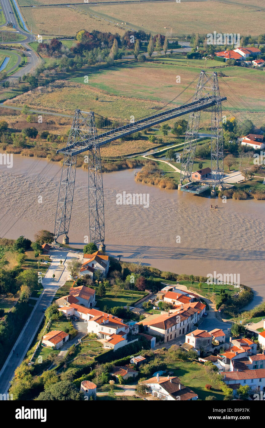 France, Charente Maritime, Rochefort, Martrou iron transfer bridge ...