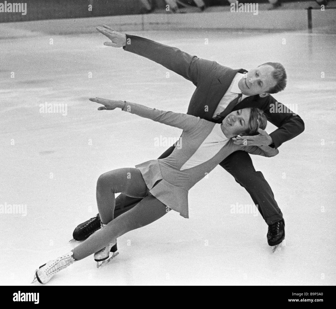 World and European figure skating champions Lyudmila Belousova and Oleg ...