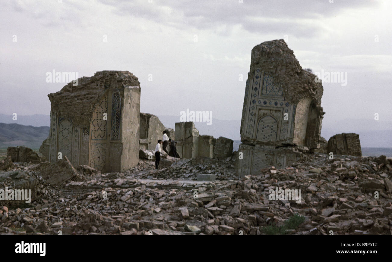 The 15th century Anau Mosque destroyed in a 1948 earthquake Stock Photo ...
