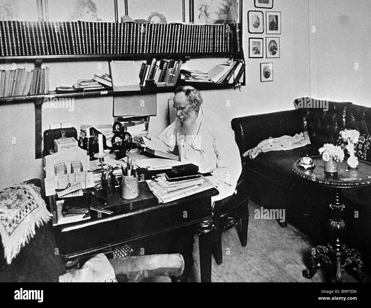 Tolstoy High Resolution Stock Photography and Images - Alamy