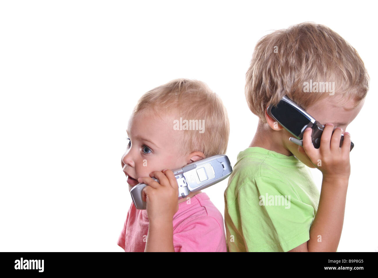 children with phones Stock Photo - Alamy