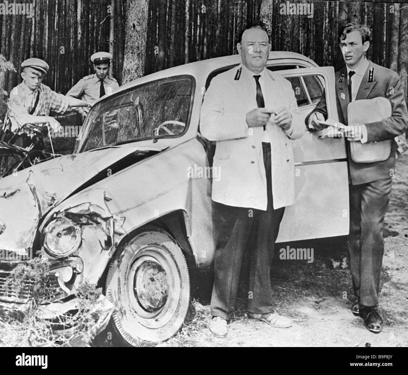 Actor Yury Tolubeev as Pilipenko center in film Accident by Naum Birman ...