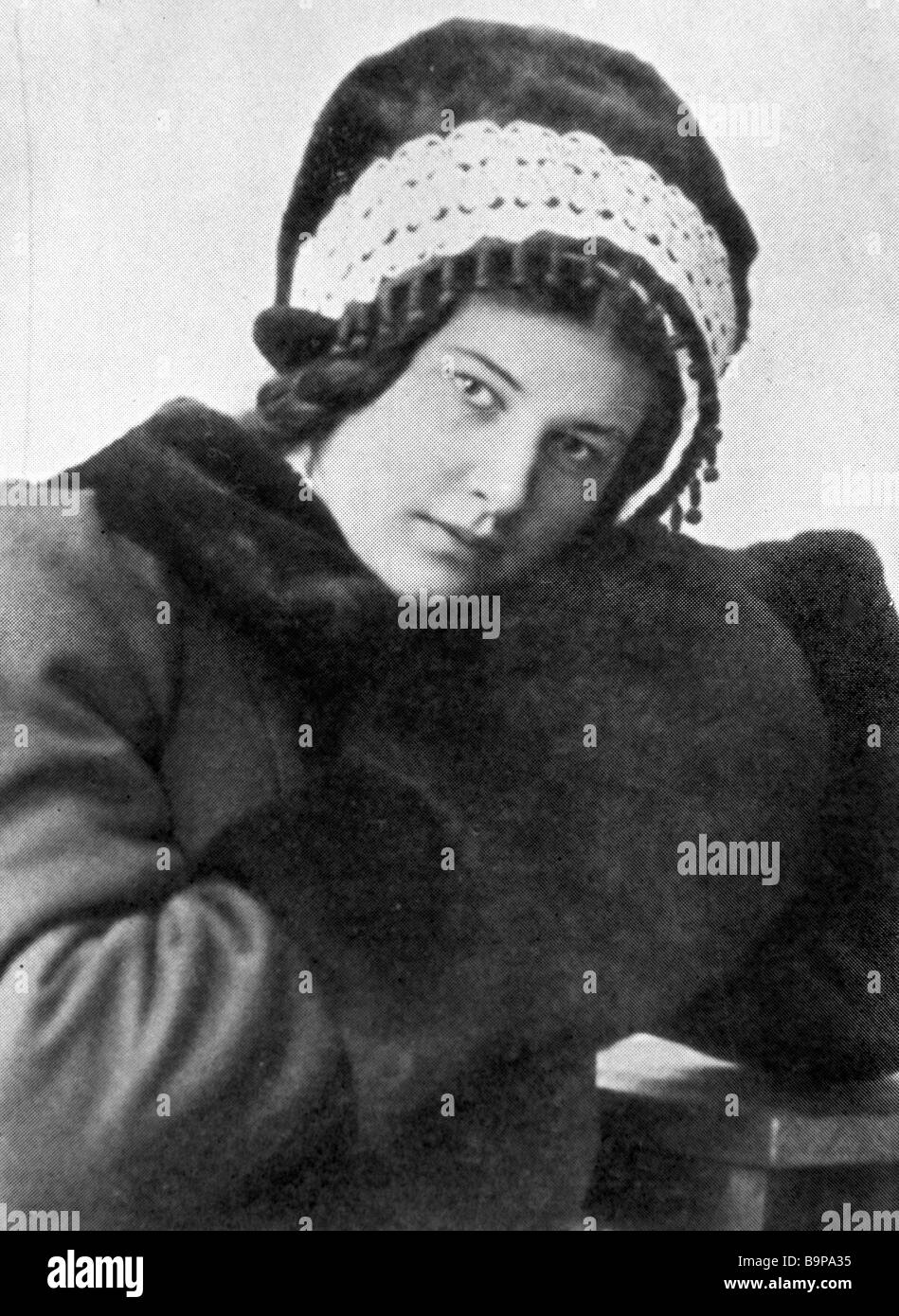 Larisa Reisner a Russian Revolution militant and Soviet writer Stock ...