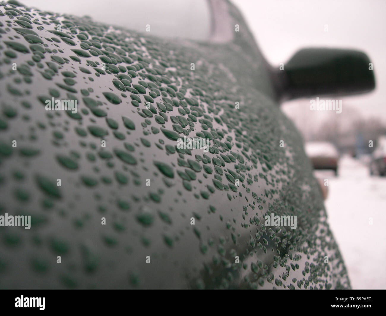drops on car Stock Photo - Alamy