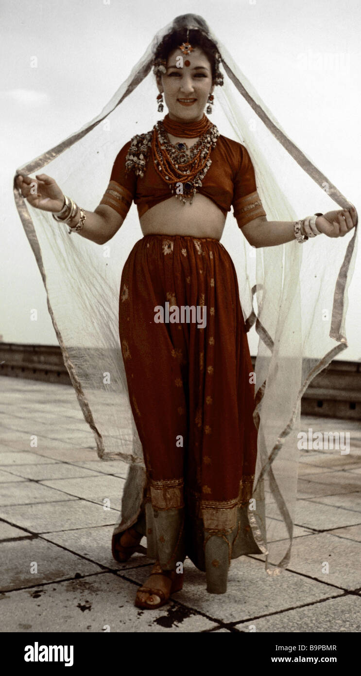 People s Artist of the USSR Galia Izmailova performing an Indian dance ...