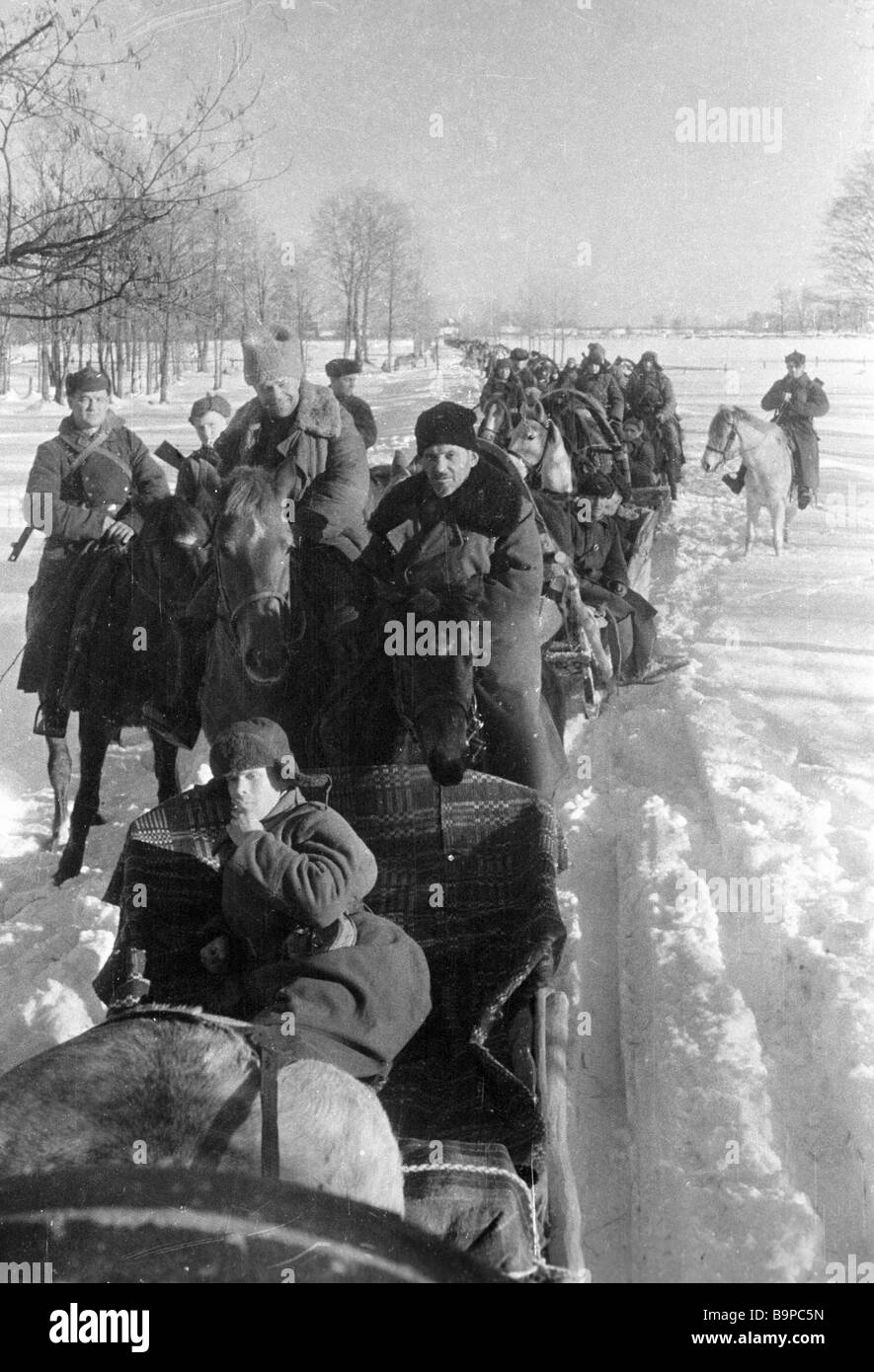 S Kovpak s guerrilla unit going to a new position Stock Photo - Alamy