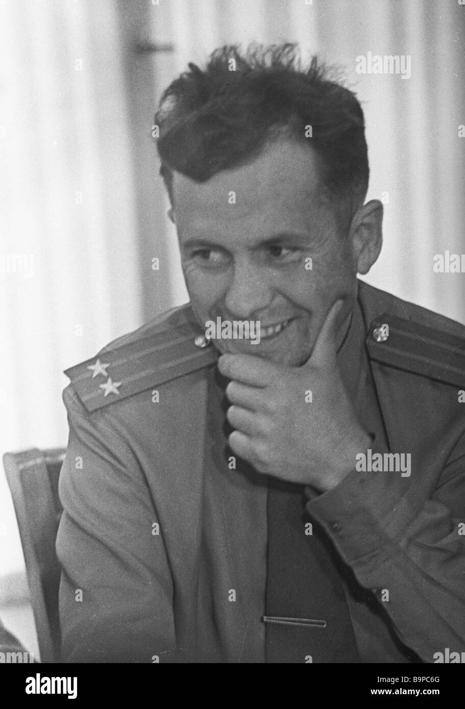 U S S R pilot cosmonaut Pavel Popovich after a flight Stock Photo - Alamy