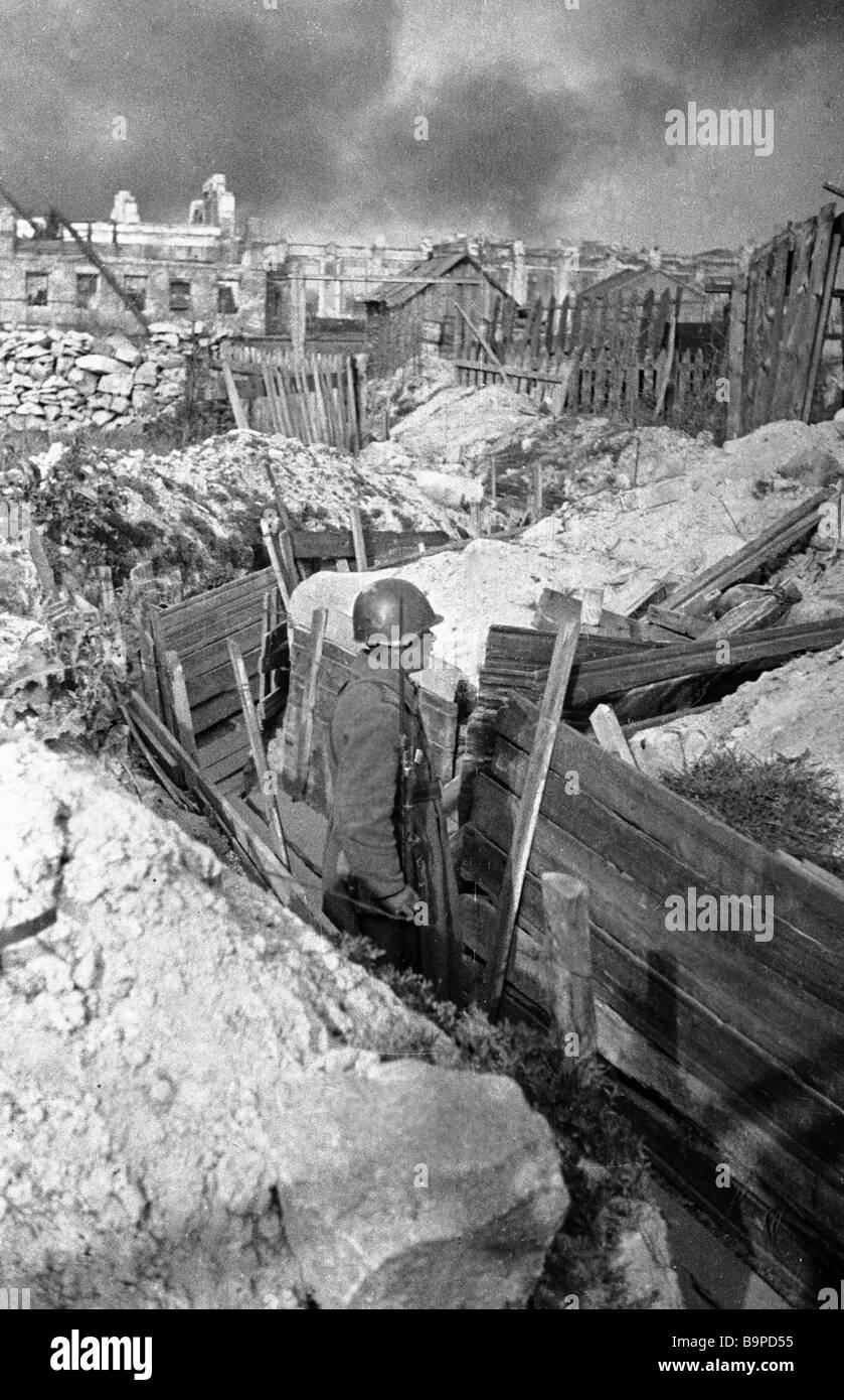 A Soviet soldier in a trench near Murmansk Stock Photo - Alamy