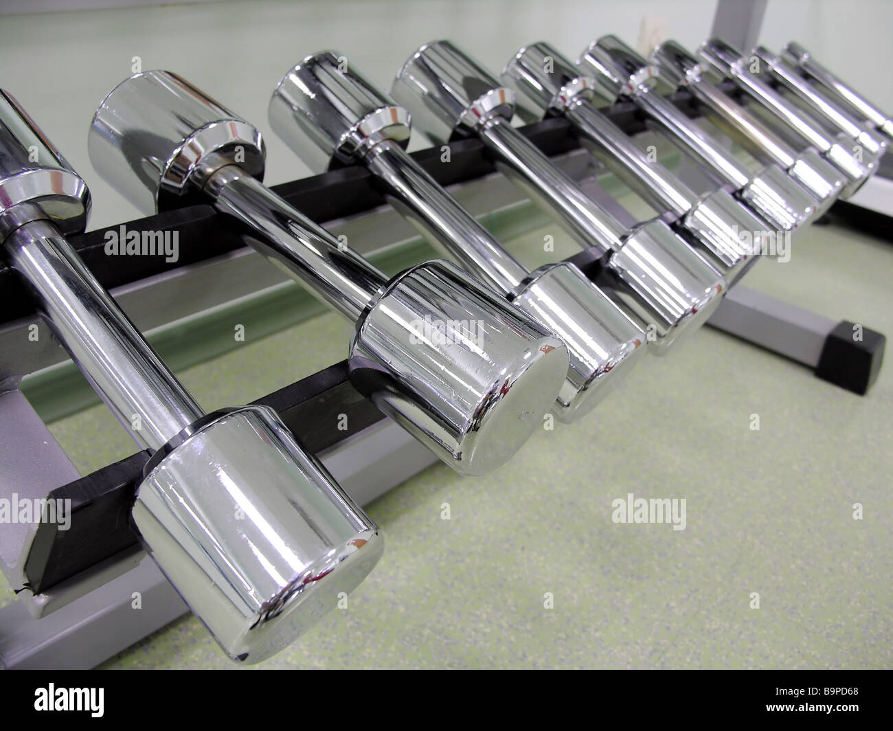 Multiple weights hi-res stock photography and images - Alamy